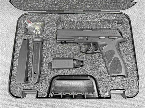 Taurus TH10 10mm Pistol - Midsouth Shot Report
