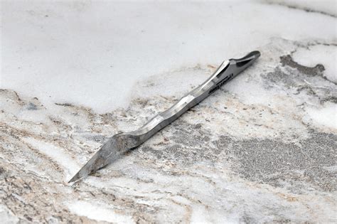 The Splinter Scalpel Leather Straps