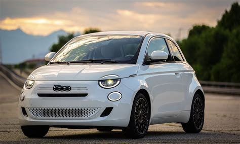 Neuer Fiat 500 Hybrid Produktion Technische Details Und Ankunft In