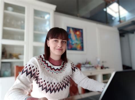 Д р Александра Дединец од ФИНКИ Со подемот на вештачката интелигенција ќе се изгубат одредени