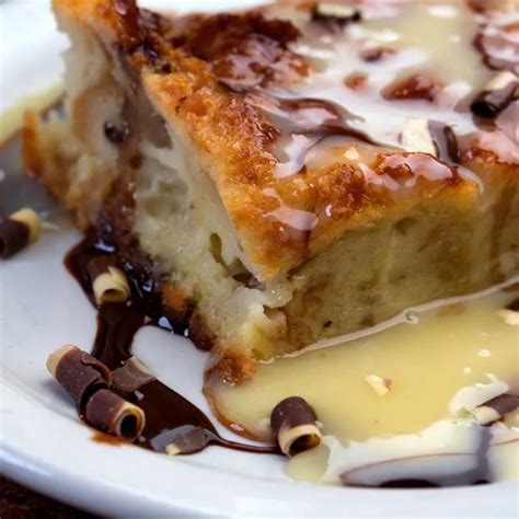 Rich And Creamy Bread Pudding Without Eggs