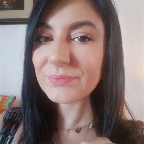 Jade Roses Jaderoses • Threads Say More