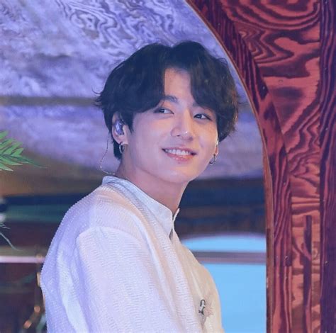 Bts Community Post 정국이 너무 보고싶다🐰💜