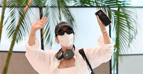 엄정화 포상휴가 떠나는 차정숙[엑s Hd포토]