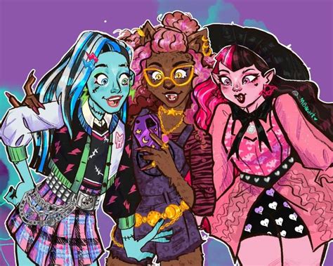 Mari Lua♡🦇 Comms Closed On Instagram ⚡🦇🌙here I Am Coming Out Of The