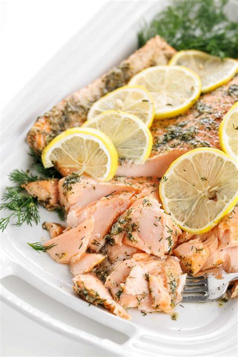 Garlic And Dill Roasted Salmon The Lemon Bowl®