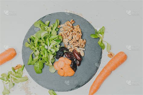 健康均衡膳食的配料。素食产品