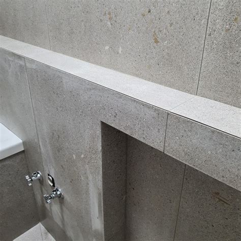 바스크린 600각욕실포세린타일공사 졸리컷시공 타일시공도기설치 수원장안구꽃뫼마을한국아파트타일공사