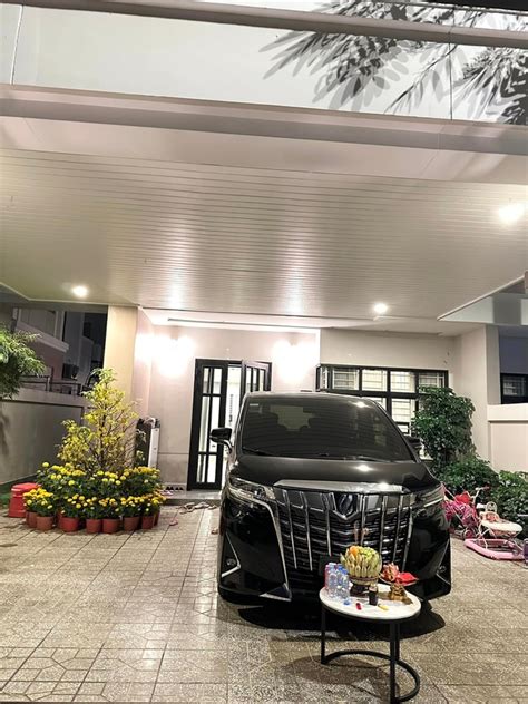 ផន សុផារី ជះលុយទាំងម៉ឺនៗ ទិញកាដូឡានឲ្យកូនស្រីទាំងពីរ Khmerload