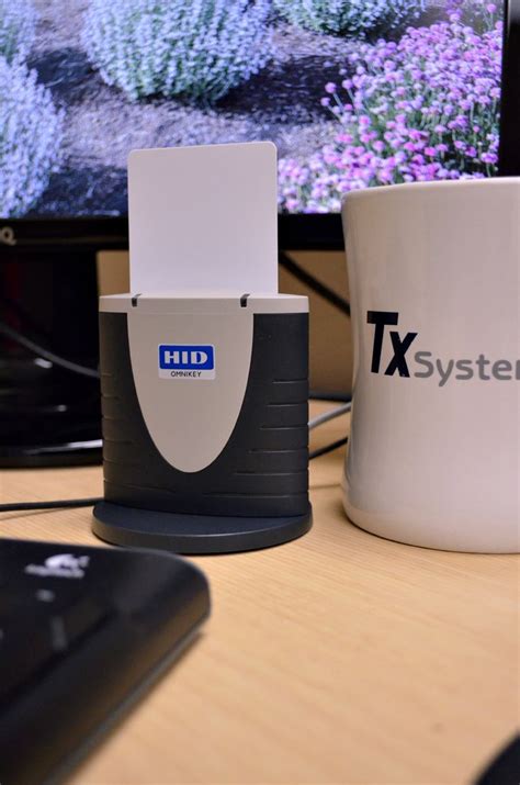 Hid Omnikey 3121 Taa Usb Contact Smart Card Reader R31210349 1