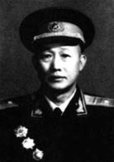 李钟奇图册 360百科