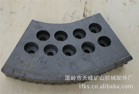 盾构机滚刀刮刀撕裂刀中心保径刀盾构道具使用寿命长隧道开采使用 阿里巴巴 盾构机滚刀刮刀撕裂刀中心保径刀盾构道具使用寿命长隧道开采使用 阿里巴巴