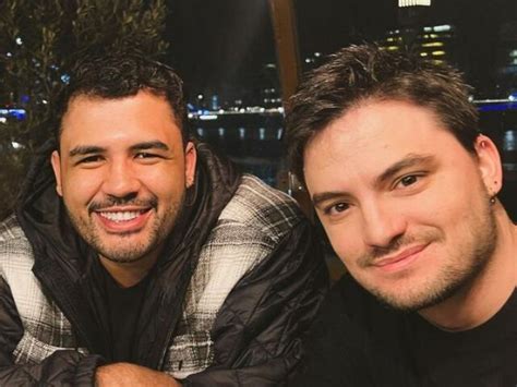 o que você sabe sobre o felipe neto e seu canal quizur