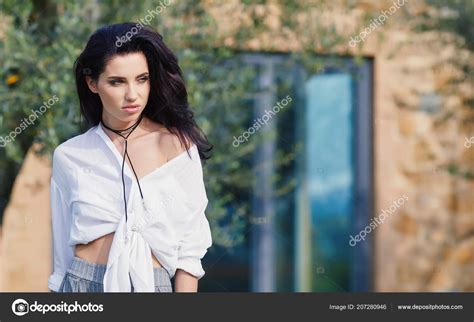 Gorgeous Summer Woman Stylish Outfit Posing Italian Garden — Stock