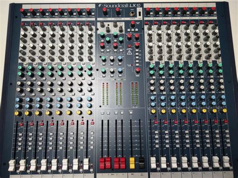 Soundcraft声艺lx10 16 Lx10 24 Lx10 32多功能厅演出模拟调音台