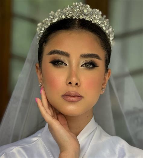 ‎هانیه خانزادهمیکاپ ارتیست💄‎ Haniyekhanzadehmua • Instagram Photos