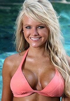 Michelle Gavin Boobpedia Encyclopedia Of Big Boobs