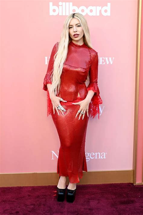 Ava Max Outfits And Style Photos • Celebmafia
