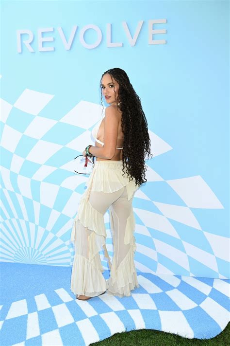 Madison Pettis Coachella Sexy Top Big Breasts Hot Celebs Home