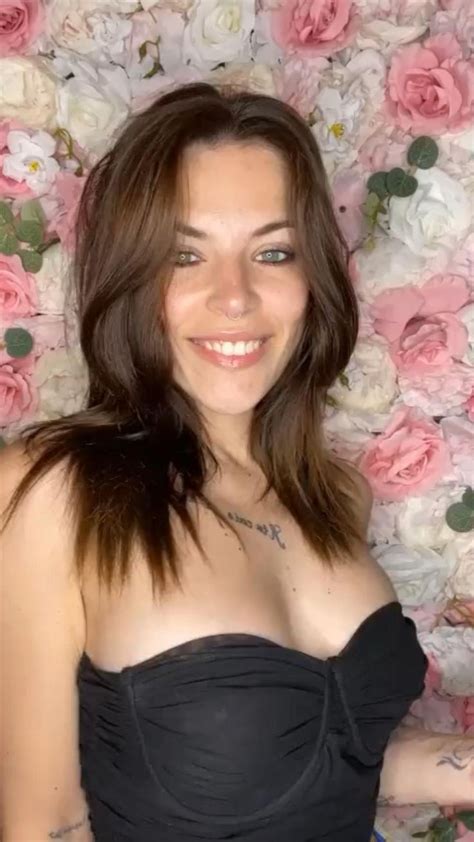 Im In Love With My Curly Hair Curly Hair Styles Hair Styles Clipin Hair Extensions