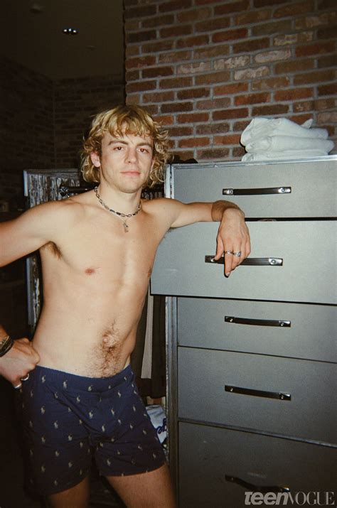 Rocky And Ross Lynch Of The Driver Era Talk Tour Essentials Ice Baths