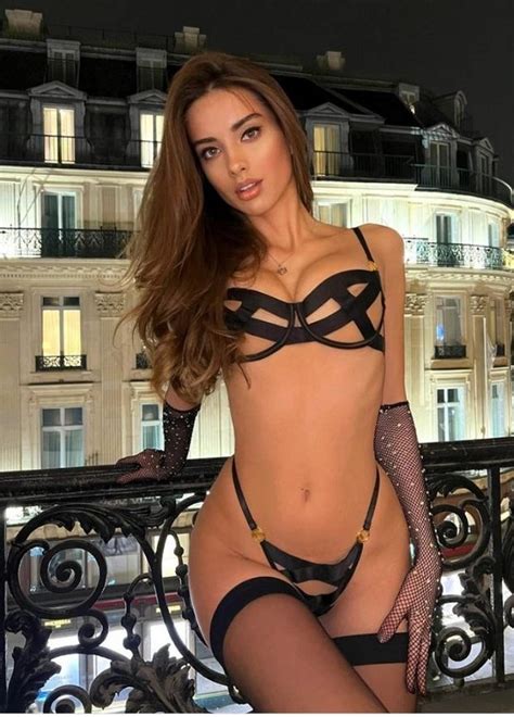 Bent Over The Balcony King101001