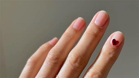 7 Minimalist Manicures To Try This Valentines Day Vogue India