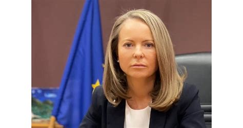 Дани Каназирева на крачка от прокурорската тога отличничка е на писмения изпит