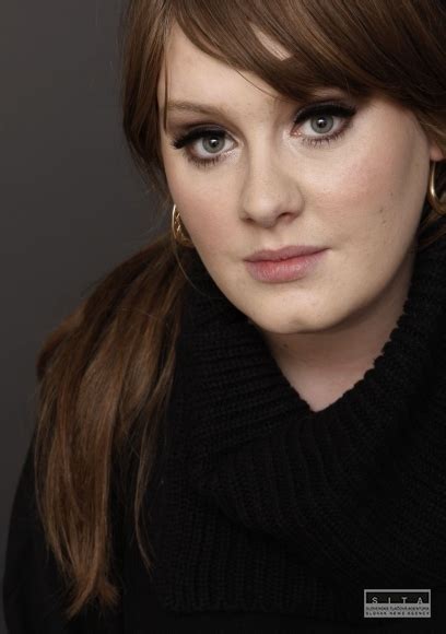 Adele Po Siedmy Raz Na čele Singlového Rebríčka Sitask