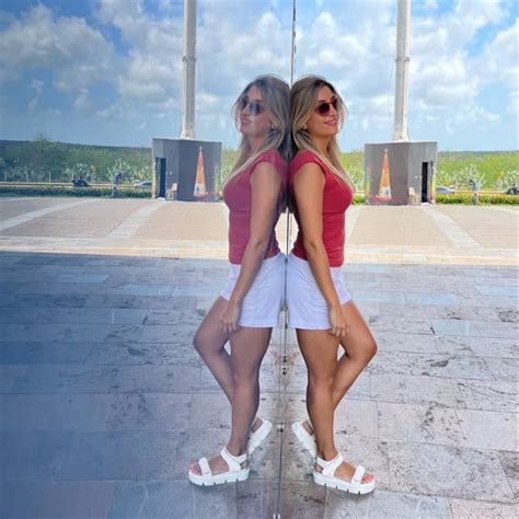 Lau Rodr Guez Laurodriguezp Threads Say More