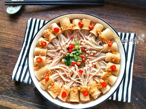 它是益智菇不炒不炖上锅一蒸就上桌鲜美好吃健脑益智 膳食养生频道 东方养生