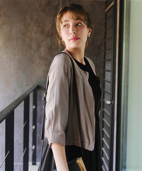 シアーラウンドネックブルゾン Tiaclasse