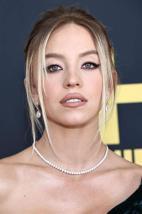 3 Best Uknightsowl Images On Pholder Sydney Sweeney Gw Madison