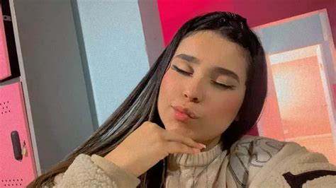 Lisa Sub Cam Free Live Nude Sex Show And Chat Camsoda