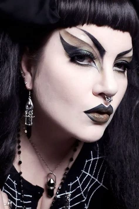 Gothic Eyeliner Designs