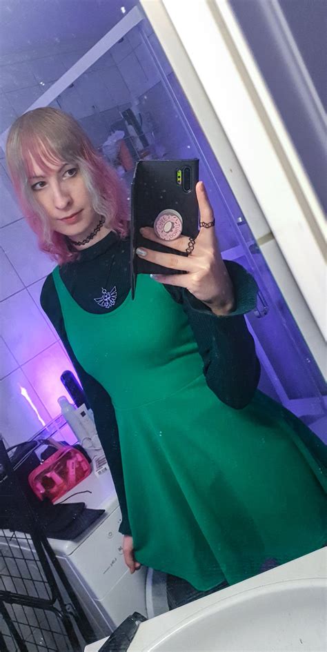 🔞nadja☢️winters🔞 On Twitter Rt Thesecretsaria Omg Its Saria Slhpryhzrn Twitter