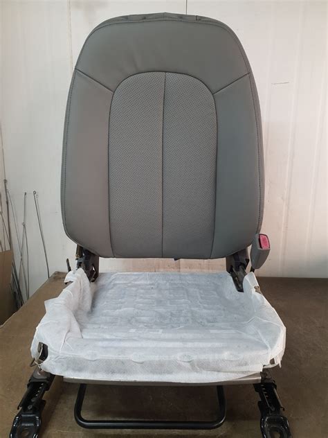 History 현대 아반떼hd 천연가죽시트 교체 연회색