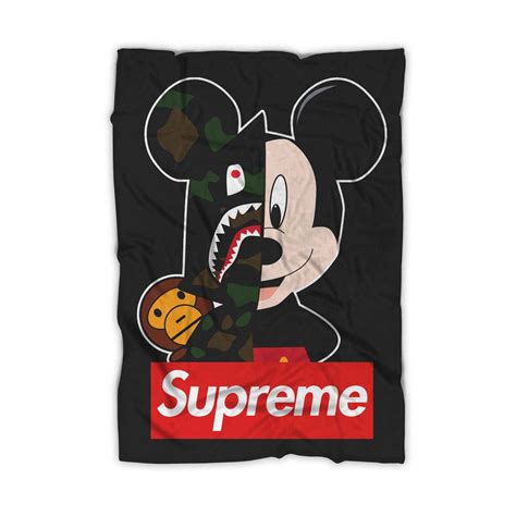 Cool Supreme Wallpapers Wallpaper Cave