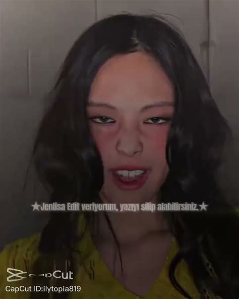 صار اربع سنوات انا وساره بعدنه صديقات 😭 Youtube