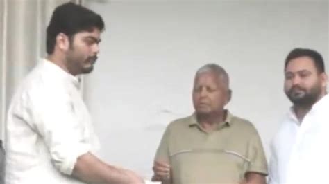 Ex Bihar Mp Mohammad Shahabuddins Son Wife Join Rjd In Lalu Prasads Presence