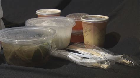 政府建議最快在明年底實施禁止食肆向堂食顧客提供即棄膠餐具 Now 新聞