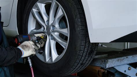 How To Rotate Tires Rotation Patterns Step By Step Guide AutoNation Mobile Service