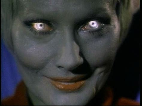 Pictures Of Luana Anders