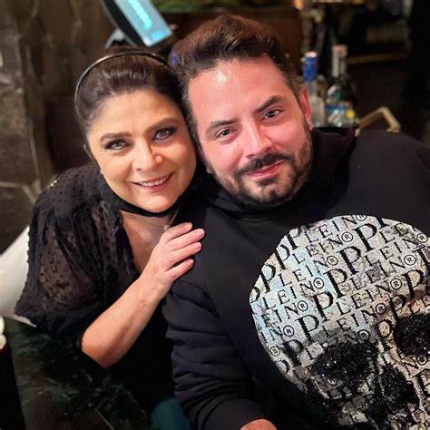 Foto Tessa La Hija De José Eduardo Derbez Y Paola Dalay Hizo Que Victoria Ruffo Rompiera Su