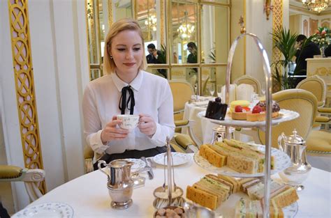 Afternoon Tea At The Ritz London What To Wear To Afternoon Tea In The Fall And Winter High Tea