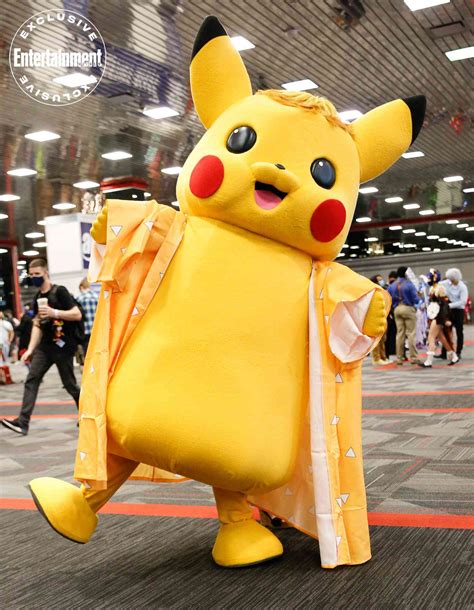 Yellow Pokemon Adventures Cosplay