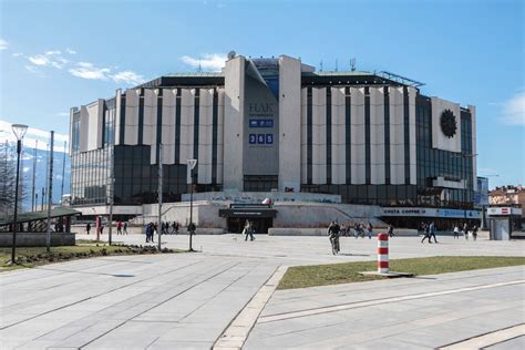 Концертът в НДК е на 27 март Лайф Dir Bg