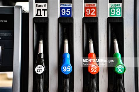 Нийслэлийн нутаг дэвсгэрт нийтдээ 220 гаруй шатахун түгээх станц үйл ажиллагаа явуулж байна