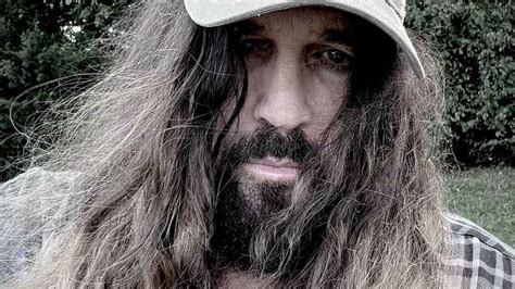 Billy Ray Cyrus Sparks Worry After Inauguration Performance