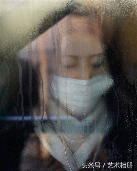 東京地鐵上上班族的真實境況當初我們要是都能投個好胎就好了 每日頭條